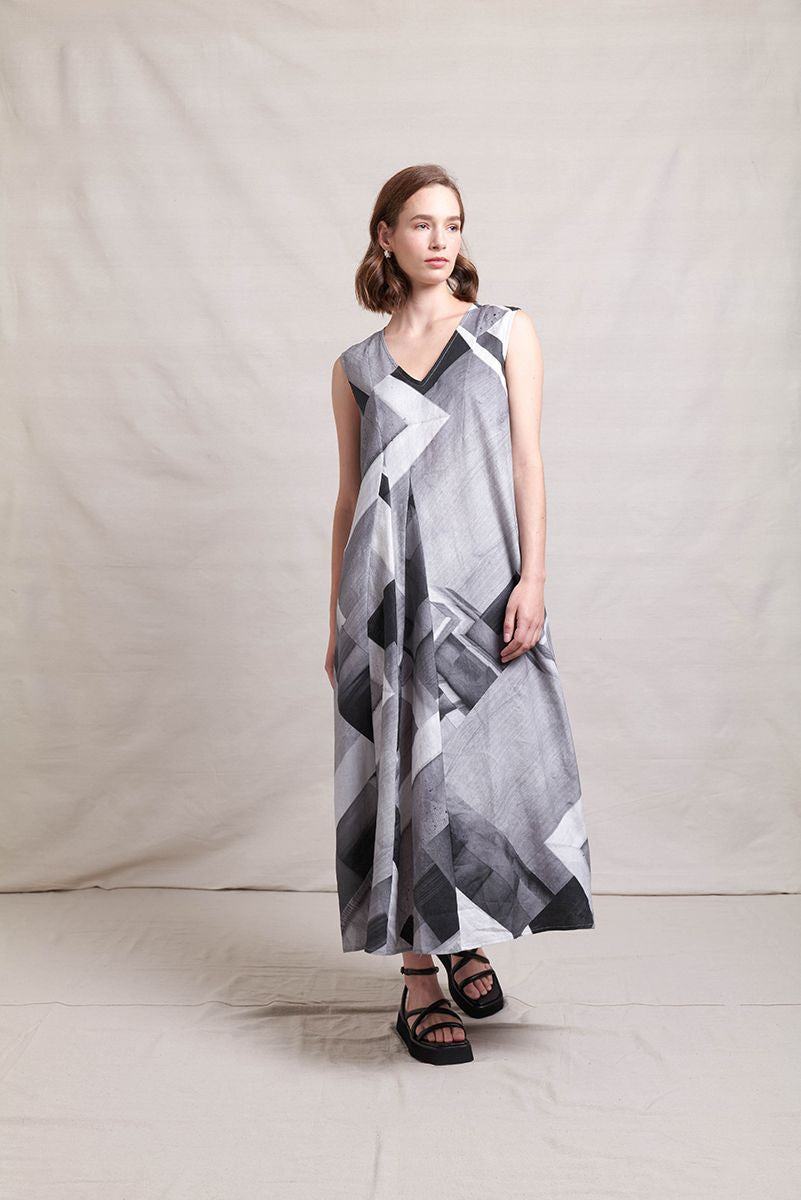 Sphere Dress – Impress Winton